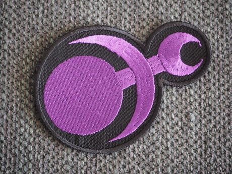 WARHAMMER Symbol (SLAANESH) Patch (colors) | Depressive Illusions Records